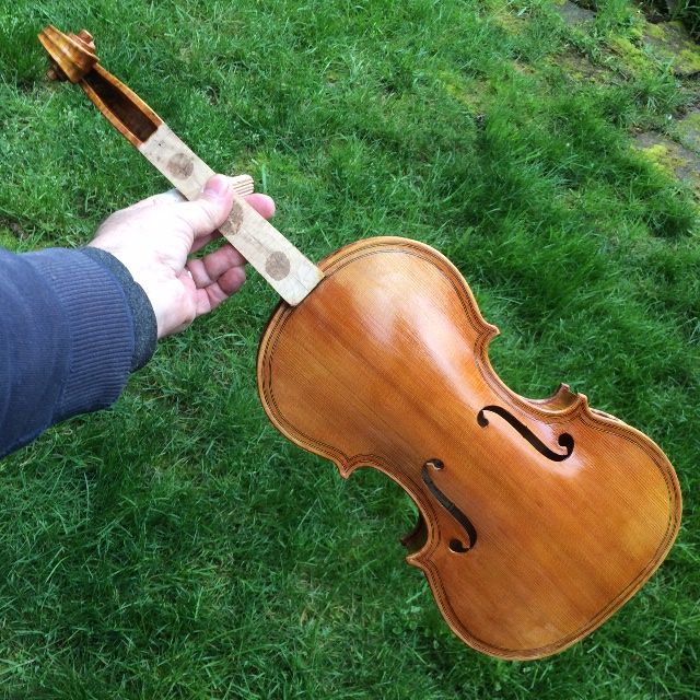 15" 5-String Viola Varnish Progress | Five String Fiddles